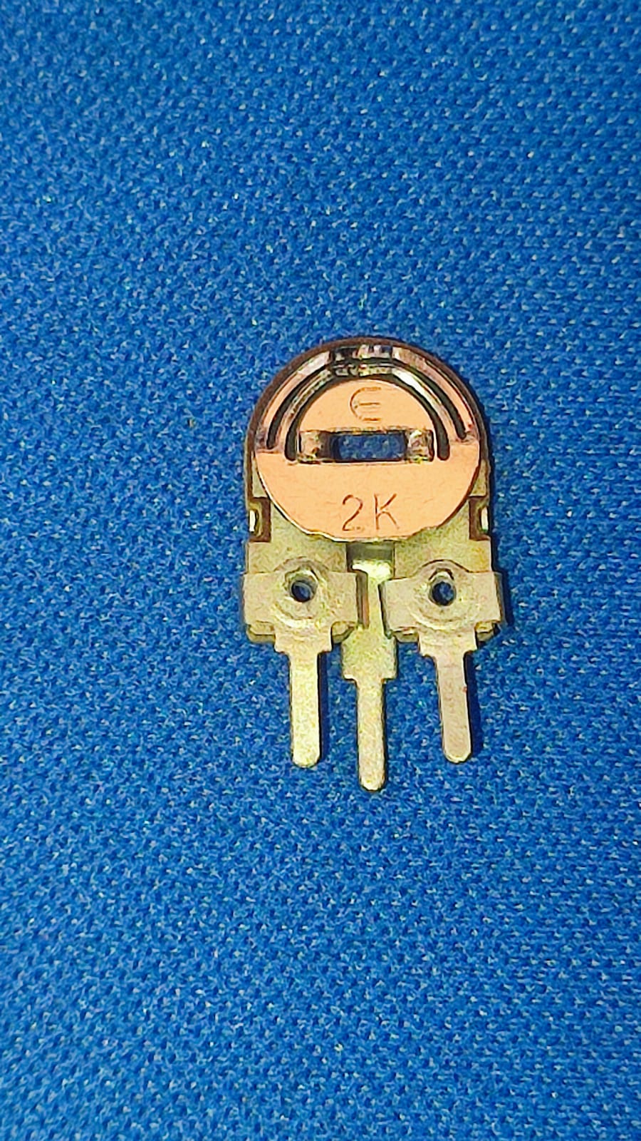 2k metal preset vertical ELCON 202 Potentiometer ETD11004 – EMERGING ...