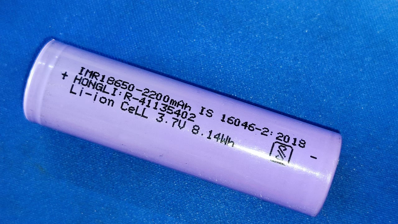 3.7V 2200mAh 18650 Li-ion Battery HONGLI ET11135 – EMERGING TECHNOLOGIES
