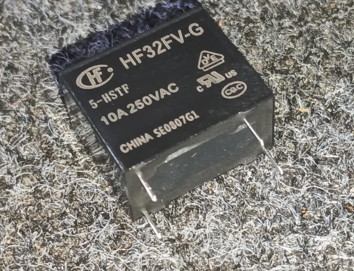 5V 10A Relay HONGFA HF32FV-G/5-HSTF 4 Pin SPST ETB8905 – EMERGING ...